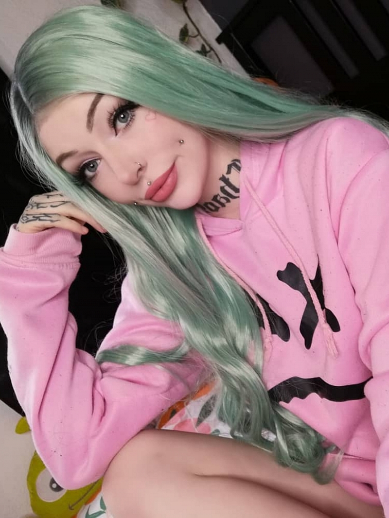 Long Synthetic Lace Front Wigs
