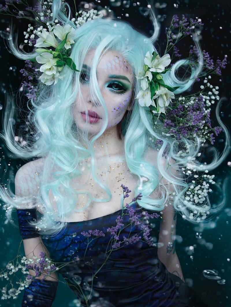 Green Synthetic Lace Front Wigs